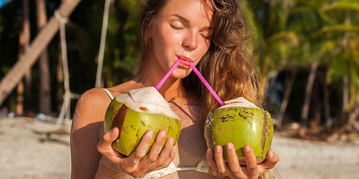 Coco faz bem? Entenda o uso medicinal dessa fruta!